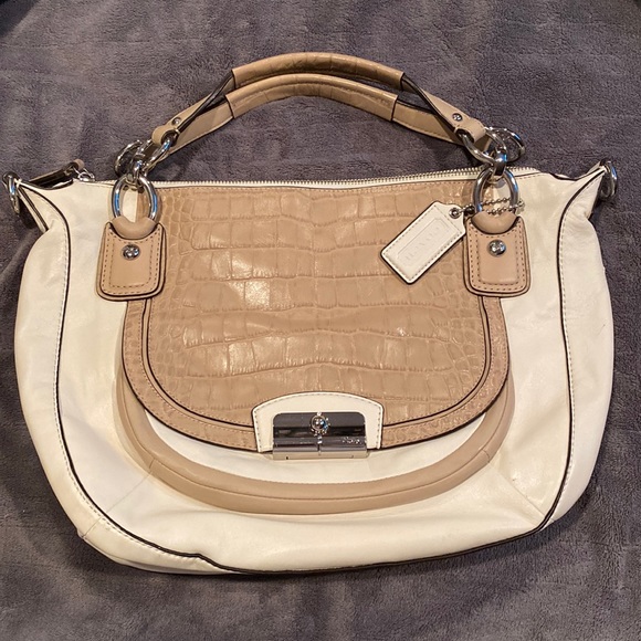 Coach | Bags | Coach Cream Purse | Poshmark